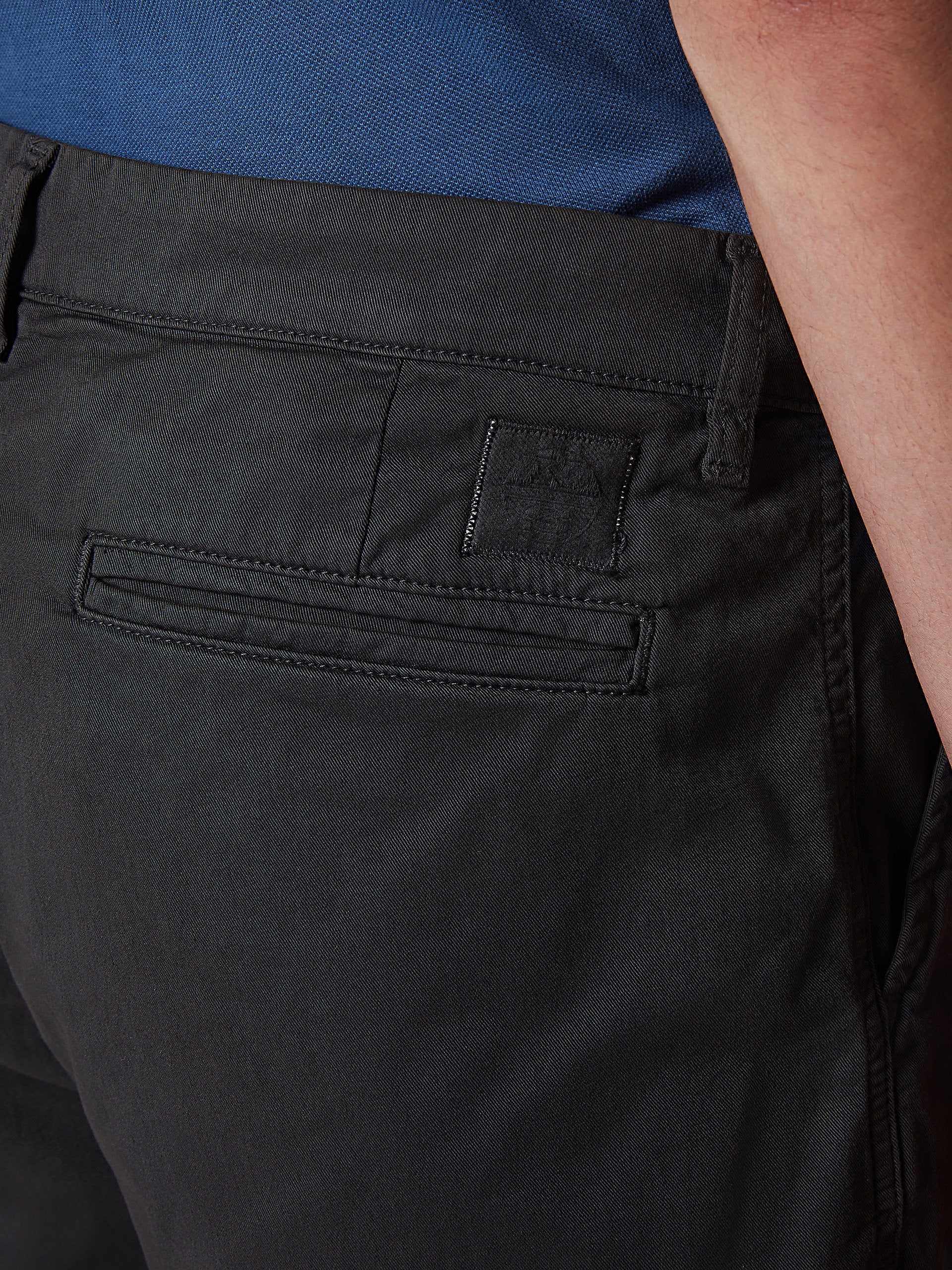 NORTH SAILS Bermuda chino realizzati in gabardina di cotone organico ...